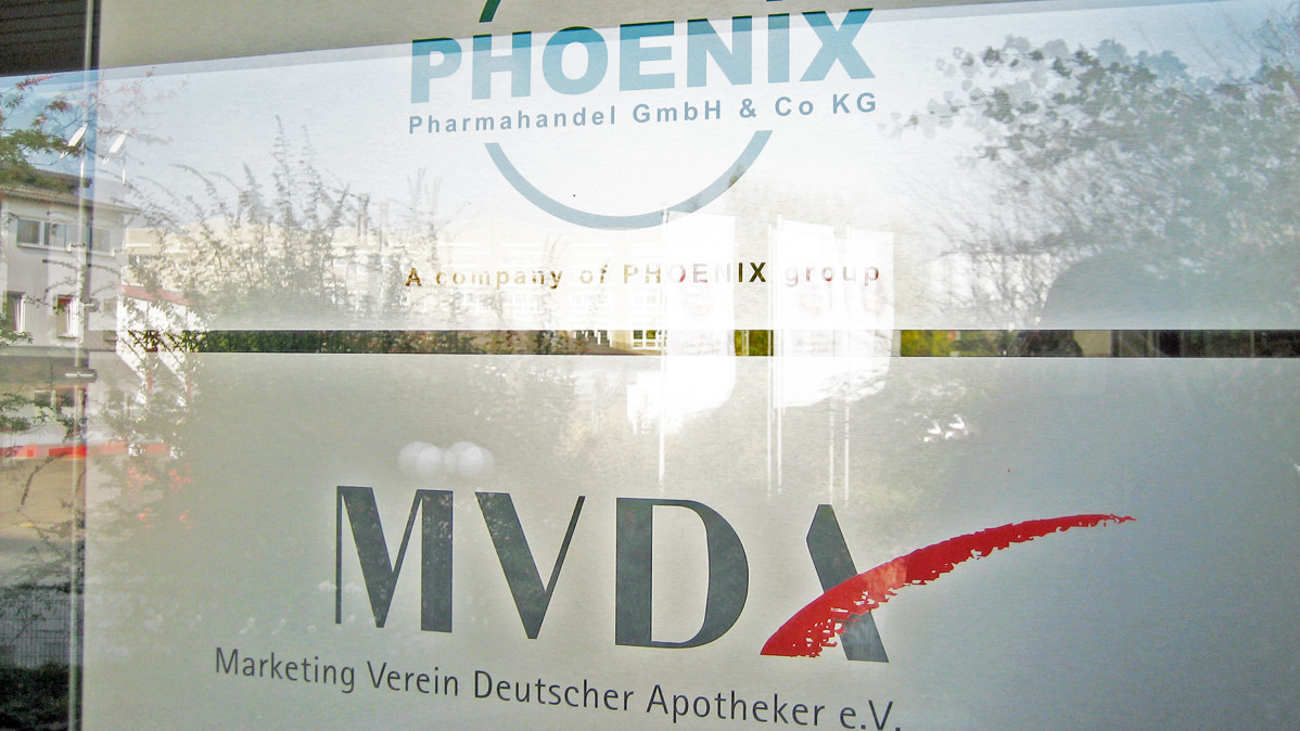 MVDA und Phoenix raufen sich zusammen | APOTHEKE ADHOC
