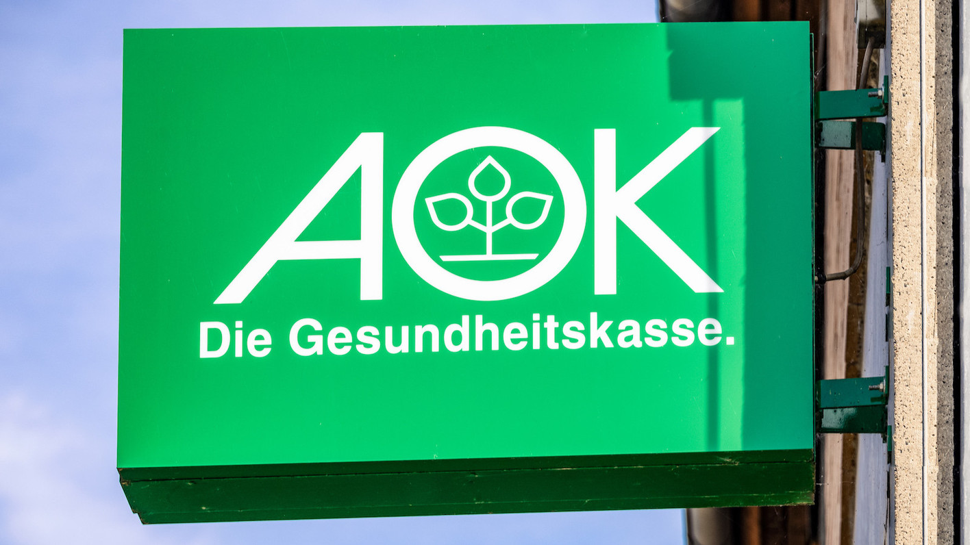 Sonderkennzeichen: AOK droht mit Retax | APOTHEKE ADHOC