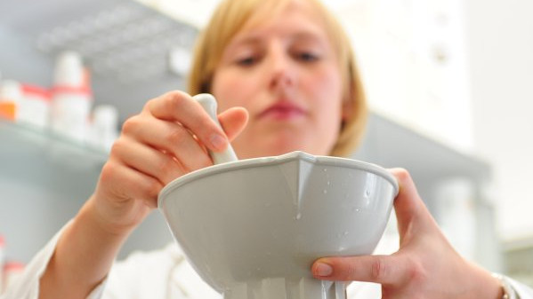 Betametason-17-valerat in Unguentum leniens | APOTHEKE ADHOC