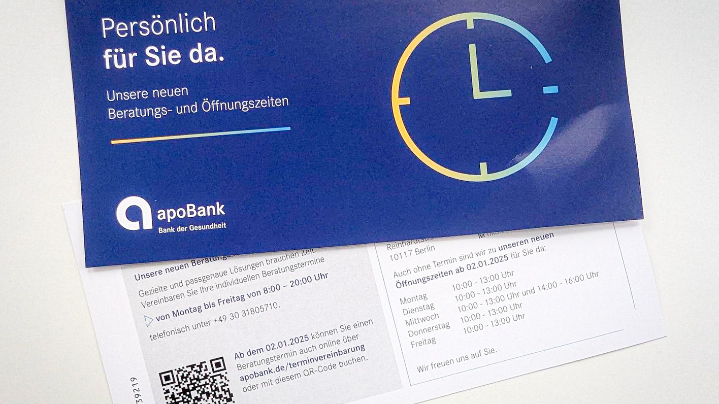 Apobank kürzt Öffnungszeiten | APOTHEKE ADHOC