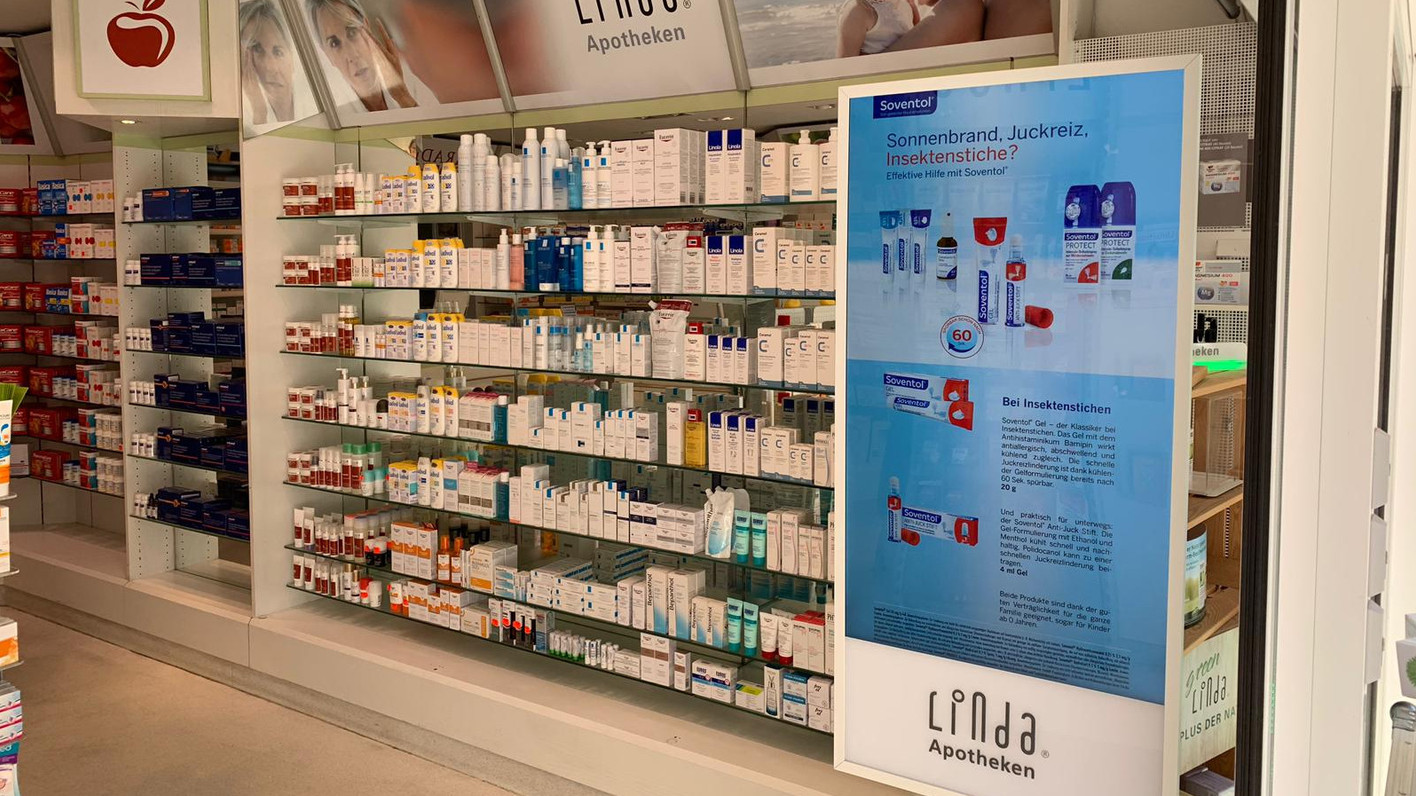 Lindas „E-Poster“: Terminal statt Plakat | APOTHEKE ADHOC