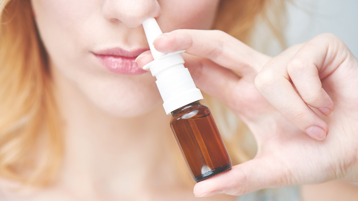 Epinephrin Nasenspray statt Pen | APOTHEKE ADHOC