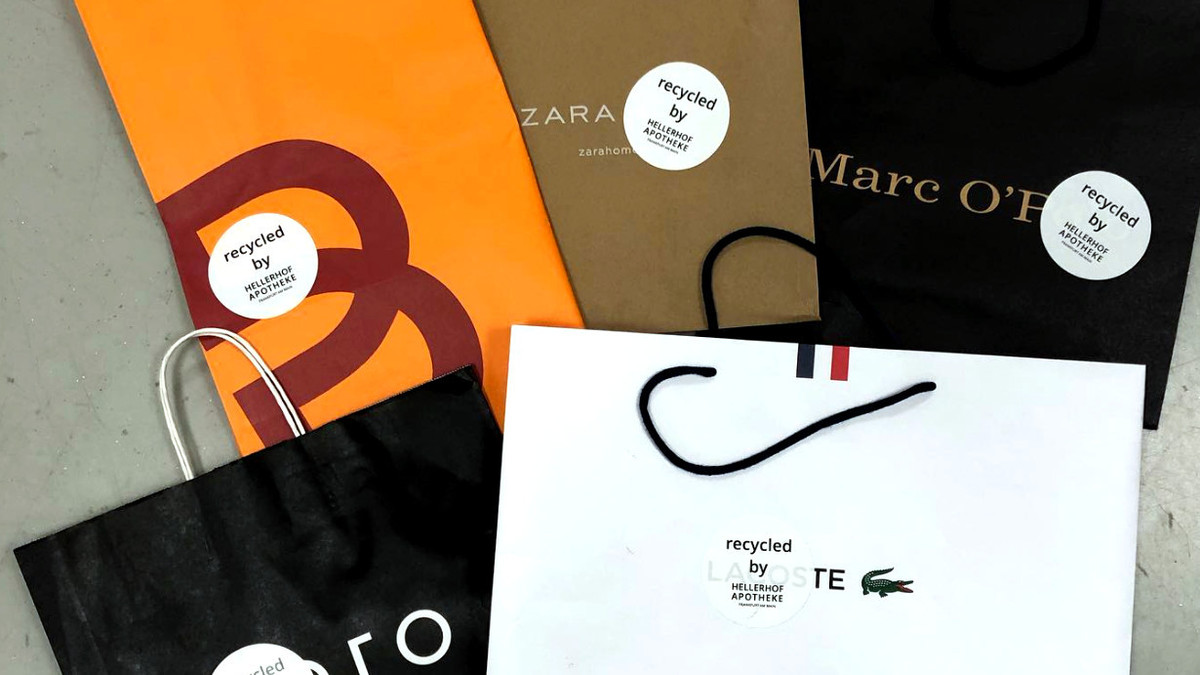 Apotheken-Sticker statt Rewe und Zara | APOTHEKE ADHOC