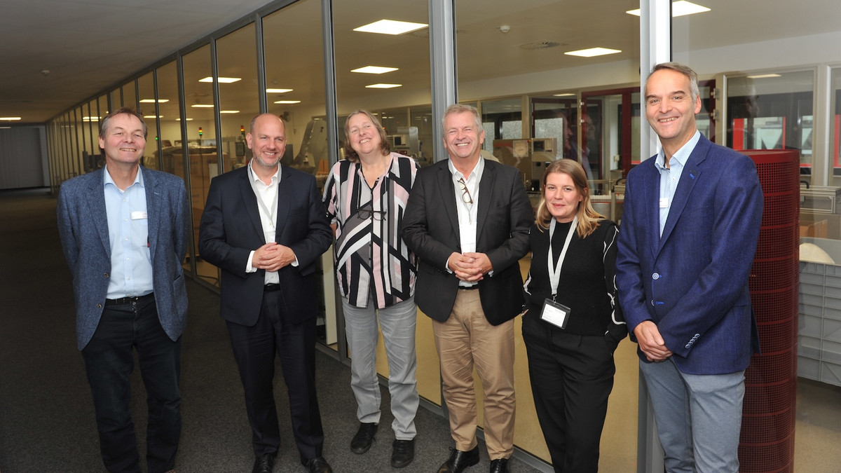 Europaabgeordneter besucht Pohl-Boskamp | APOTHEKE ADHOC