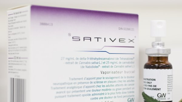 Was gilt bei Sativex, Canemes und Dronabinol? | APOTHEKE ADHOC