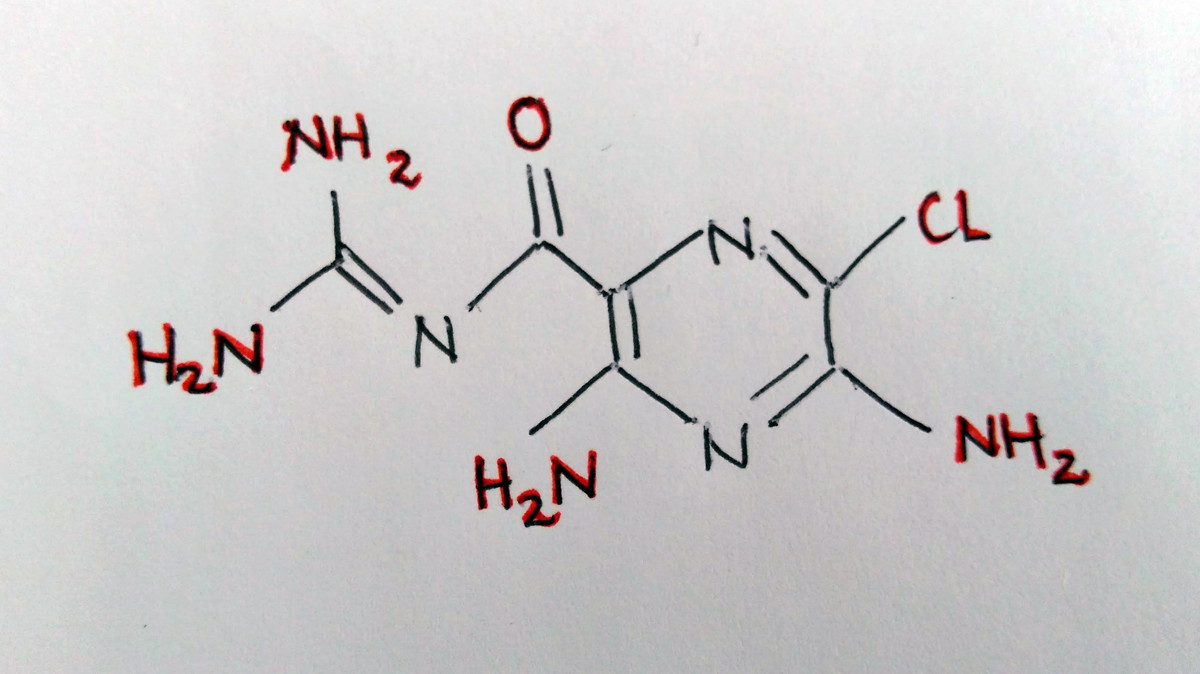 Blutdrucksenker + kaliumsparende Diuretika = Hyperkaliämie | APOTHEKE ADHOC