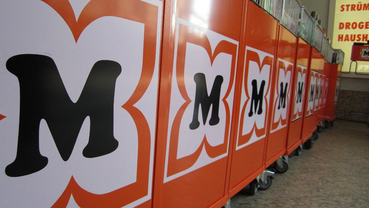 Drogeriekette: Erwin Müller übernimmt mit 89 | APOTHEKE ADHOC