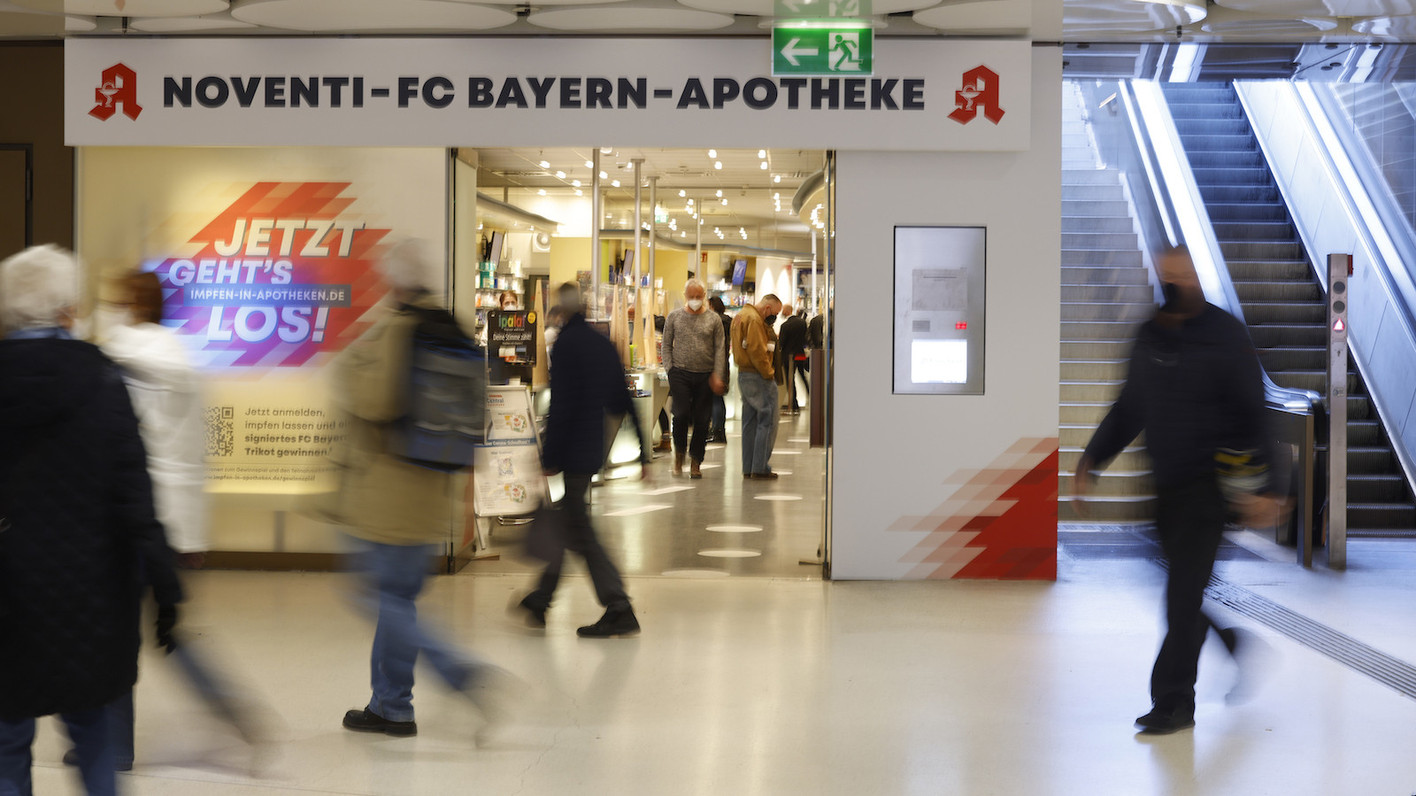 Noventi und FC Bayern München eröffnen Apotheke | APOTHEKE ADHOC