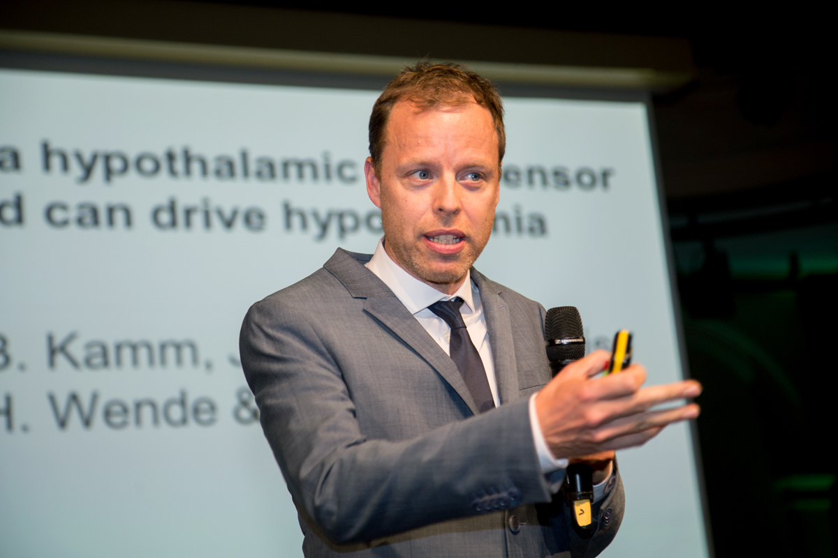 Unicum sucht engagierte Pharmazie-Profs | APOTHEKE ADHOC