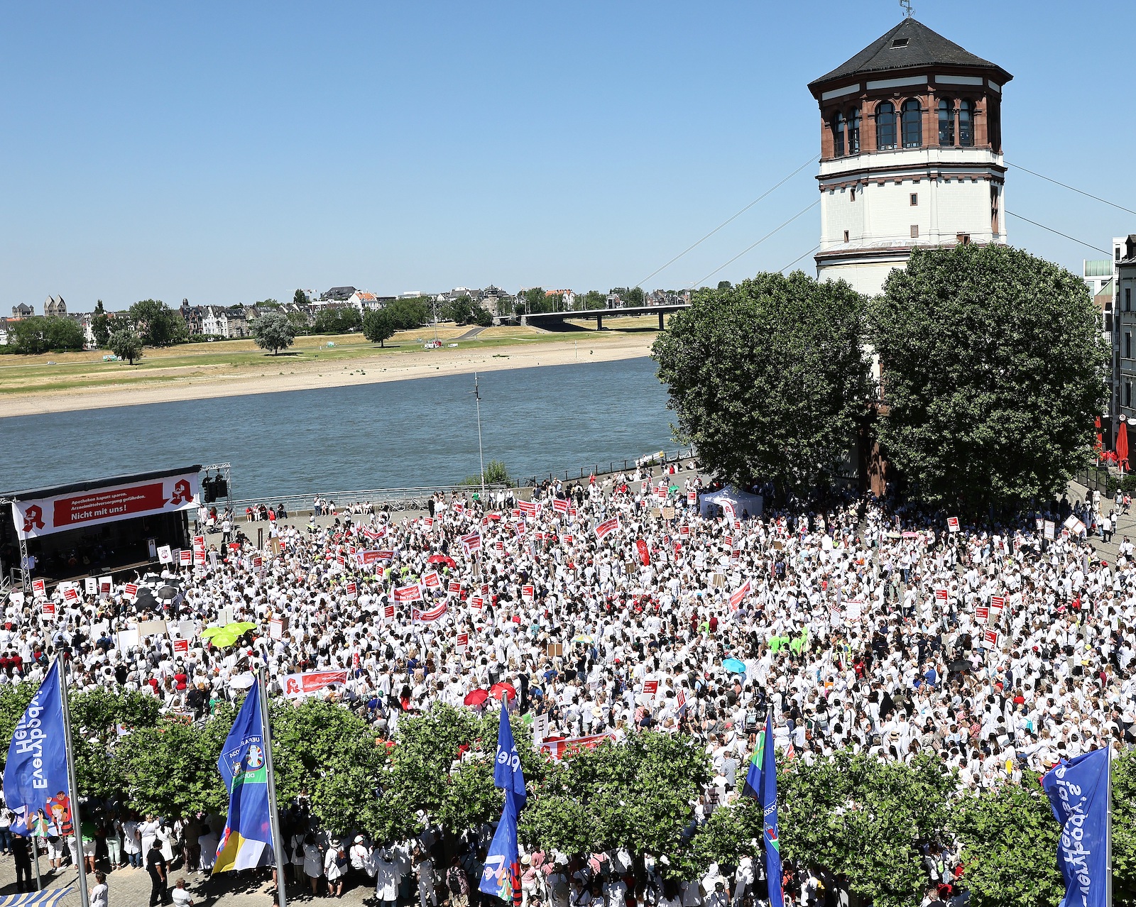 7500 Teilnehmer in Düsseldorf | APOTHEKE ADHOC