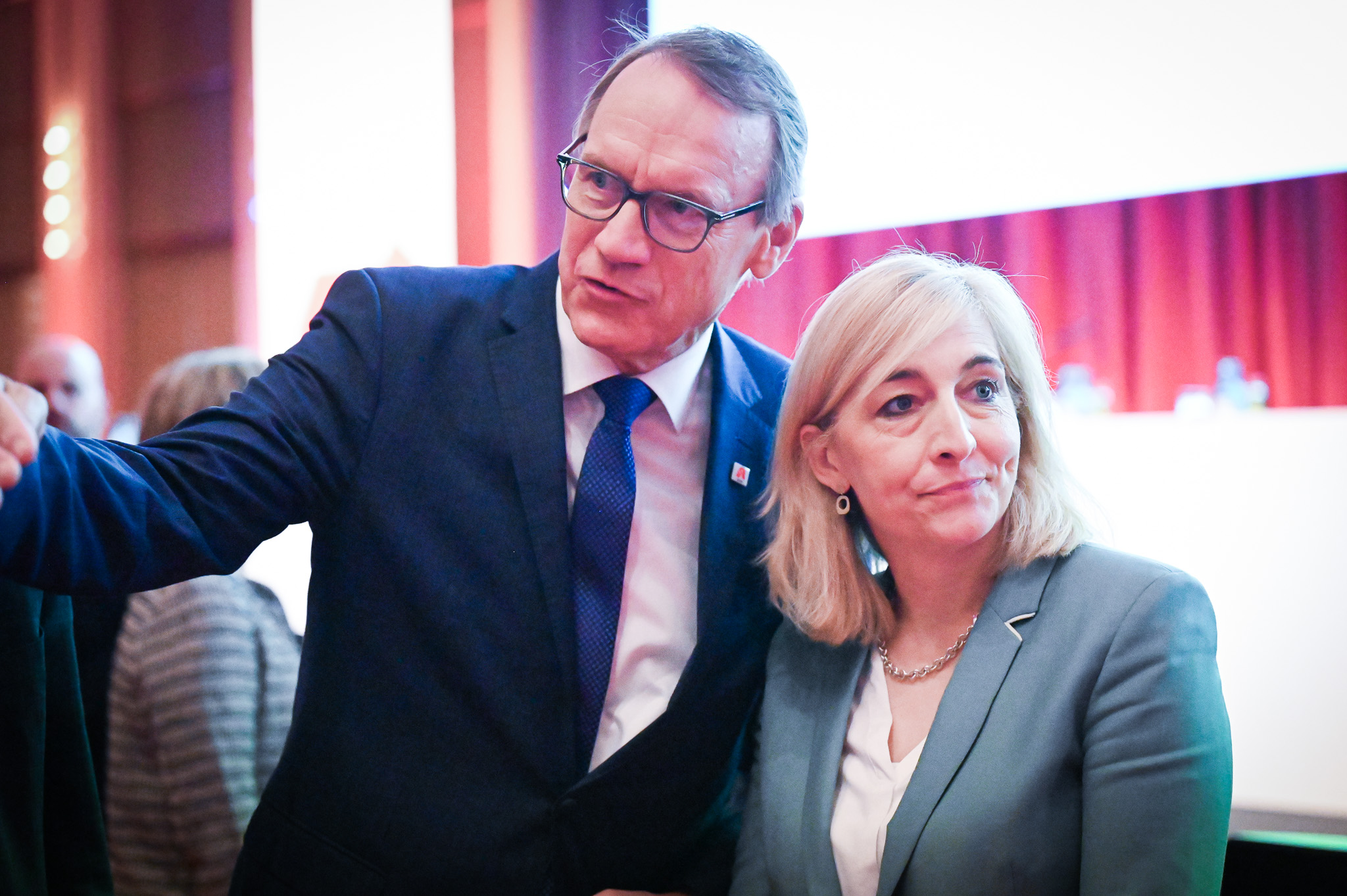 Preis bei Warken: „Schnelle Honorarerhöhung per Verordnung“ | APOTHEKE ...